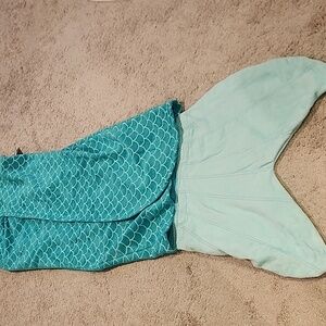 Disney | Swim | Disney Adult Mermaid Tail Ariel Fin Deluxe Towel | Poshmark